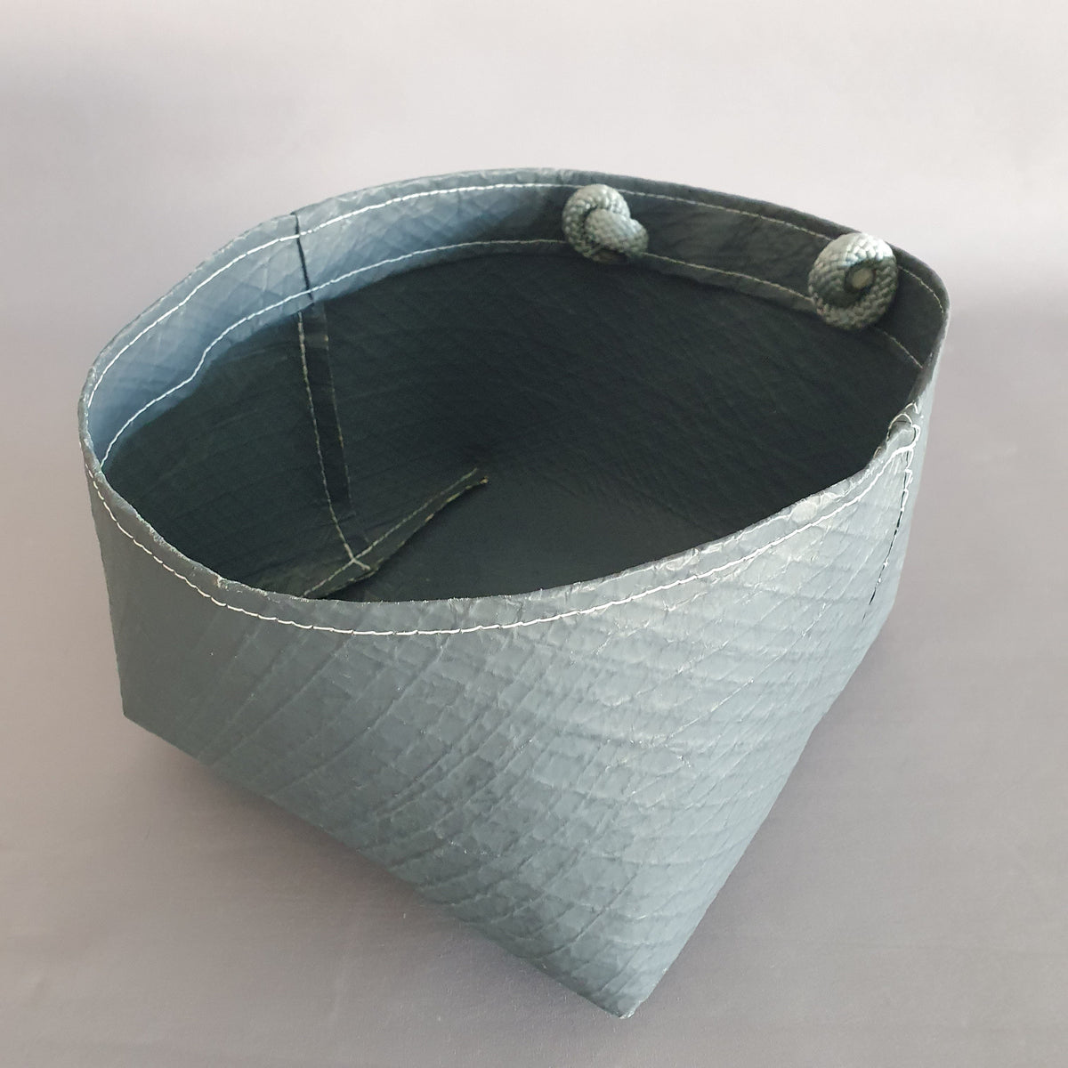Recycled boat sail box - Les Toiles du Large